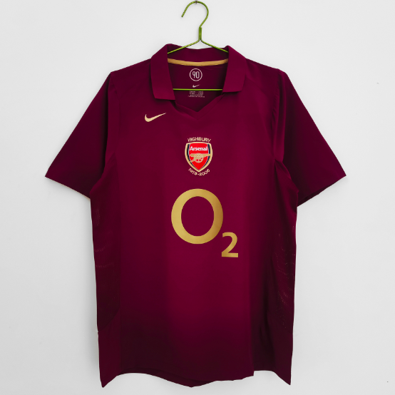Arsenal Home 2005/2006 - The Football Kit Gods
